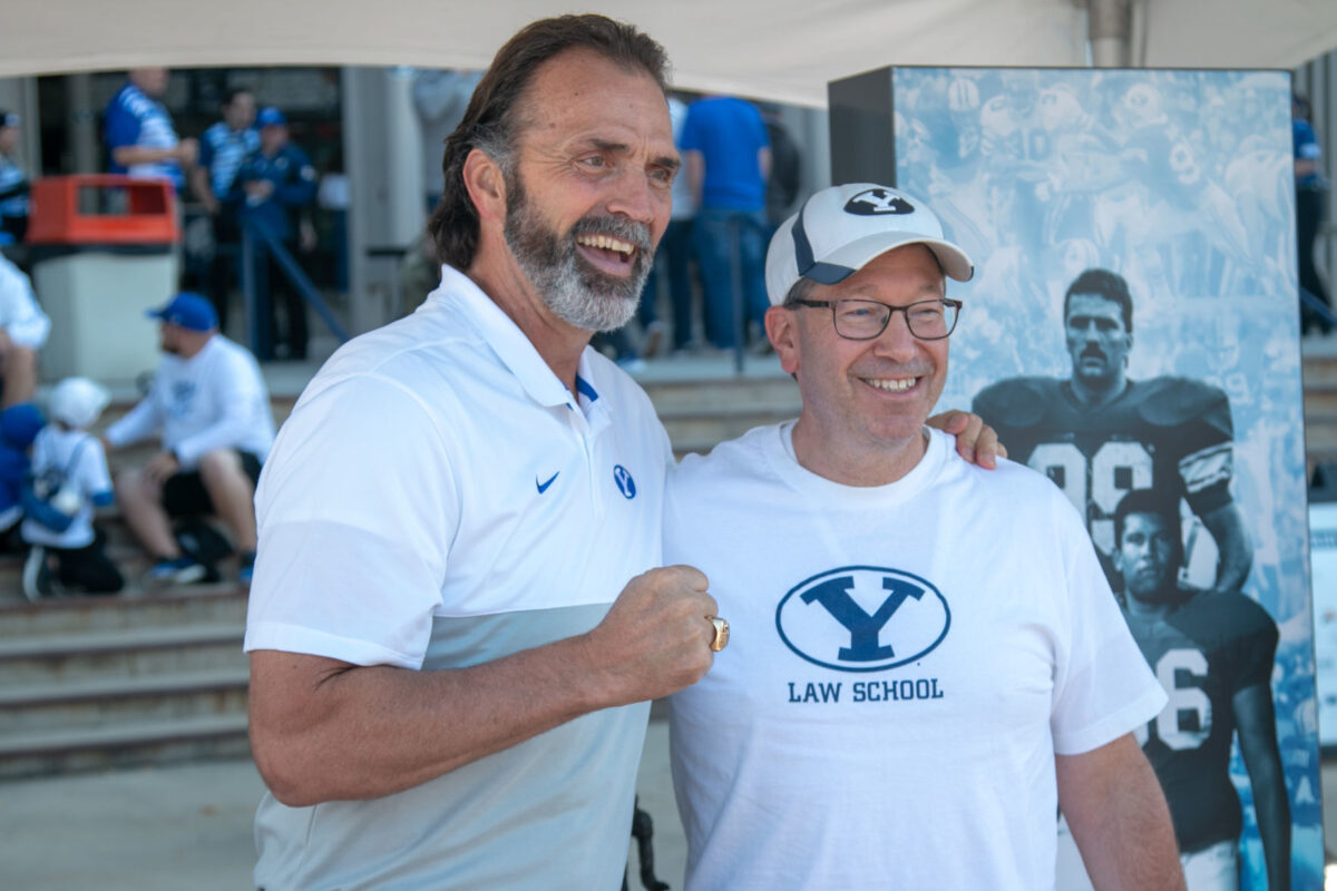 BYU Washington notebook: Retro weekend features BYU gridiron legends ...